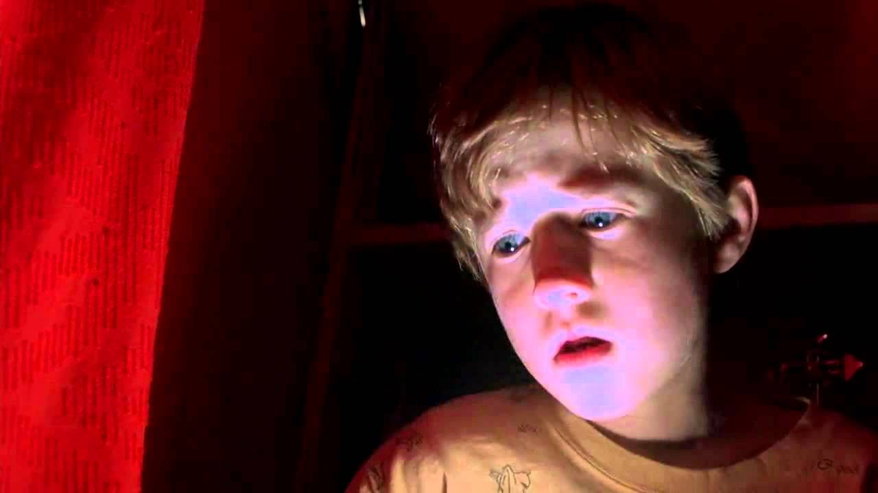The Sixth Sense (1999) Jump Scare - Girl In The Tent - YouTube
