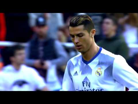 Cristiano Ronaldo vs Valencia  (away) 2016-17