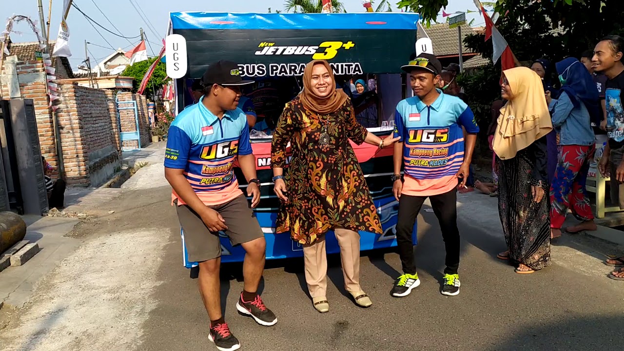 bus karnaval lucu unik anak UGS desa Paron Bagor Nganjuk Part 2 - YouTube