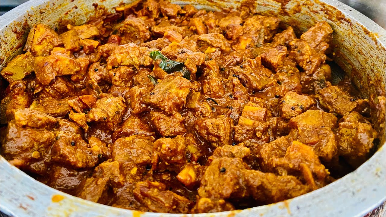 ബീഫ് കായ പരലൻ Vs കായ മെഴുക്കുവരട്ടി /Beef perlan with ethakaya Vs ...