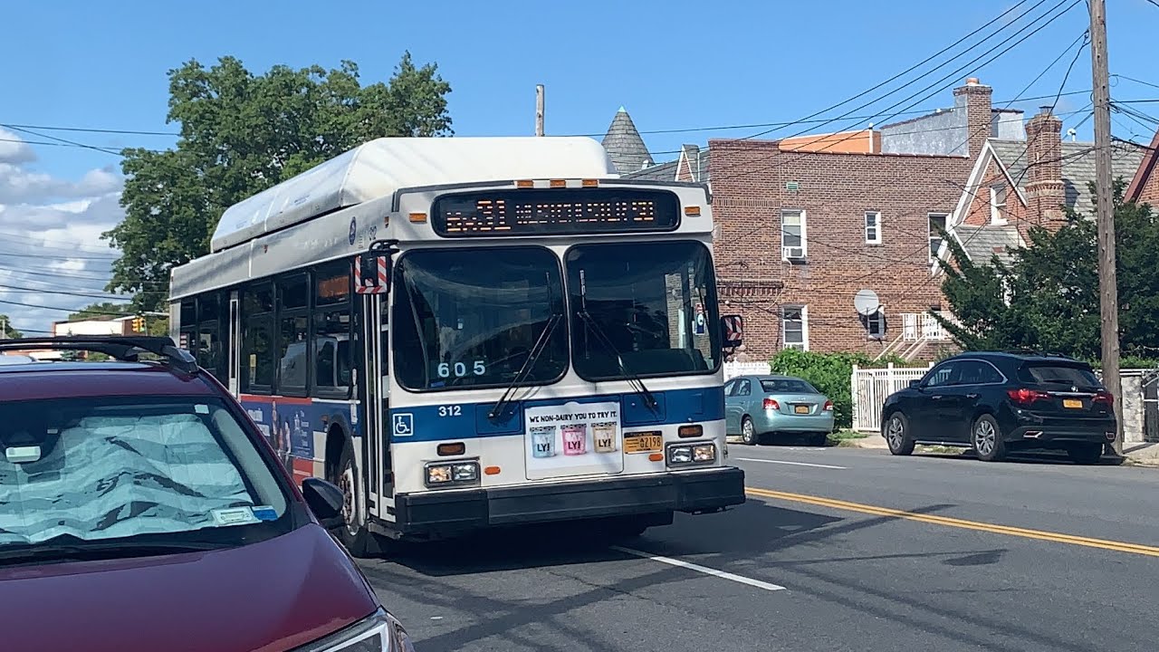 MTA NYCT Bus - 2011-2013 New Flyer C40LF CNG #312 On The Bx31 - YouTube
