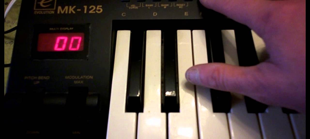 RETRO MIDI KEYBOARD EVOLUTION DJ DANCE STUDIO PLUGS INTO PC COMPUTER ...