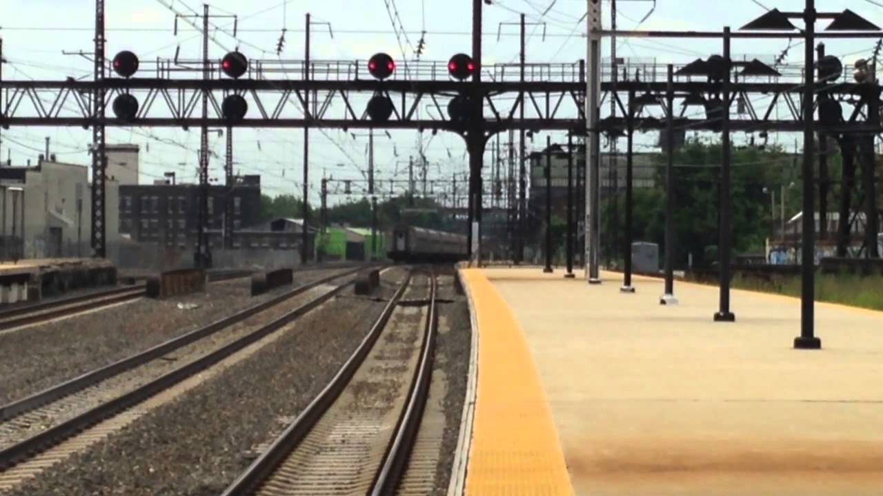 Amtrak GP15 pulling Northeast Regional train #95 - YouTube