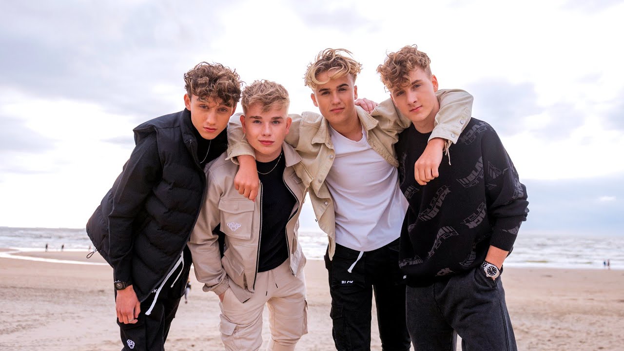 FOURCE – A MILLION DREAMS (cover single) - YouTube