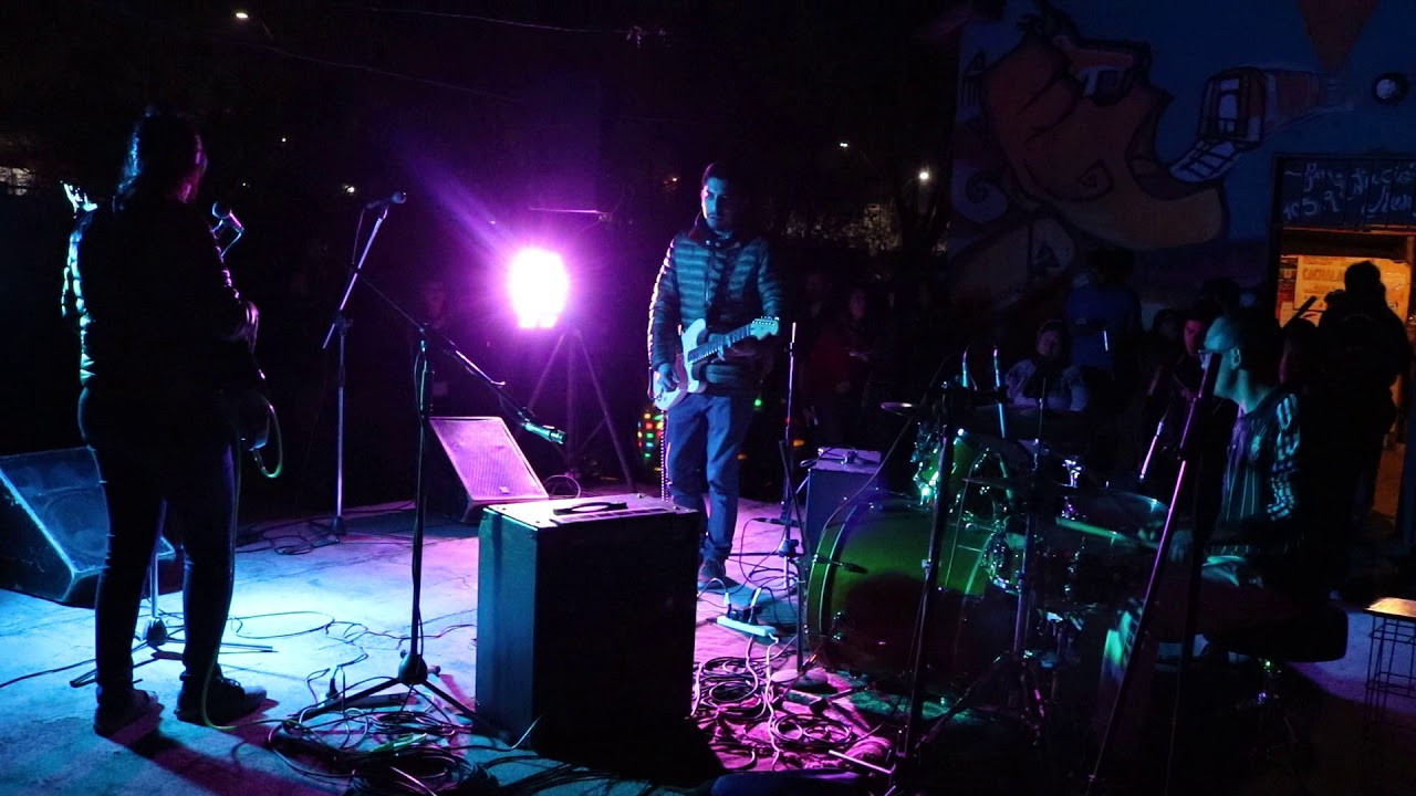 La flor nacer - Sinthome en vivo Encuentro RNMA 2018 - Catamarca - YouTube