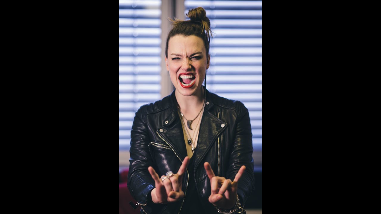 Interview with Lzzy Hale from Halestorm // NEGATIVE WHITE TALK - YouTube
