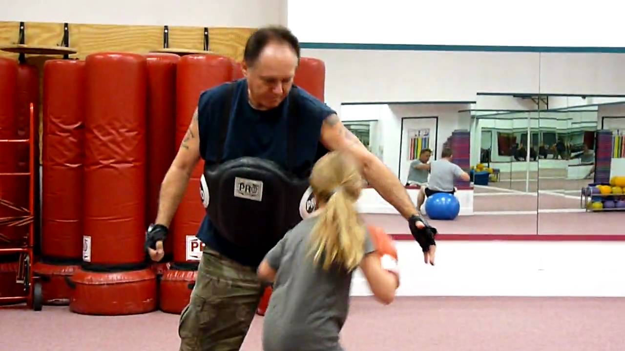 MASTER BOB MANFREDONIA TEACHING 8YR OLD POWERHOUSE FAITH TO DEFEND ...