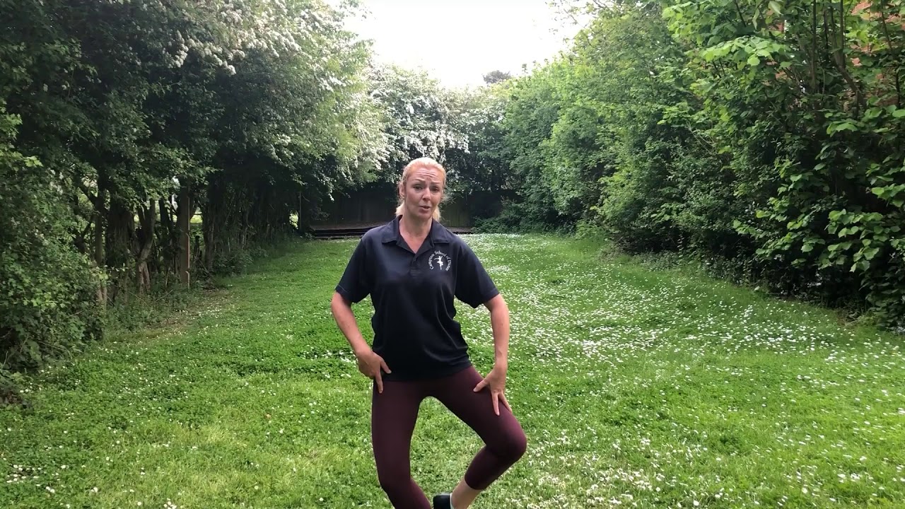 Grade 1 Ballet - Spring Points and Petit Jeté - Part 1 - YouTube