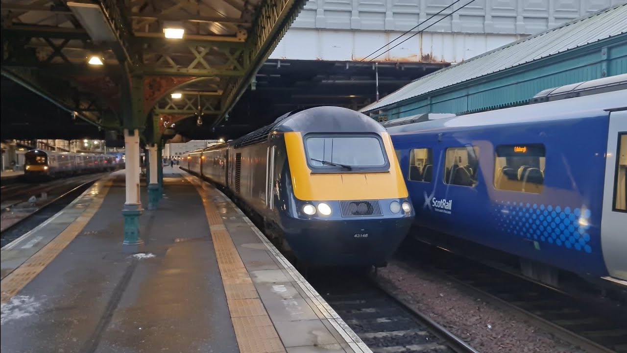 HST / Class 43146 departs at Edinburgh - YouTube