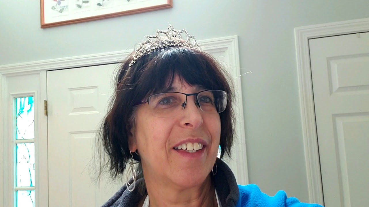 Free Space Friday Home Office Decluttering Challenge - YouTube