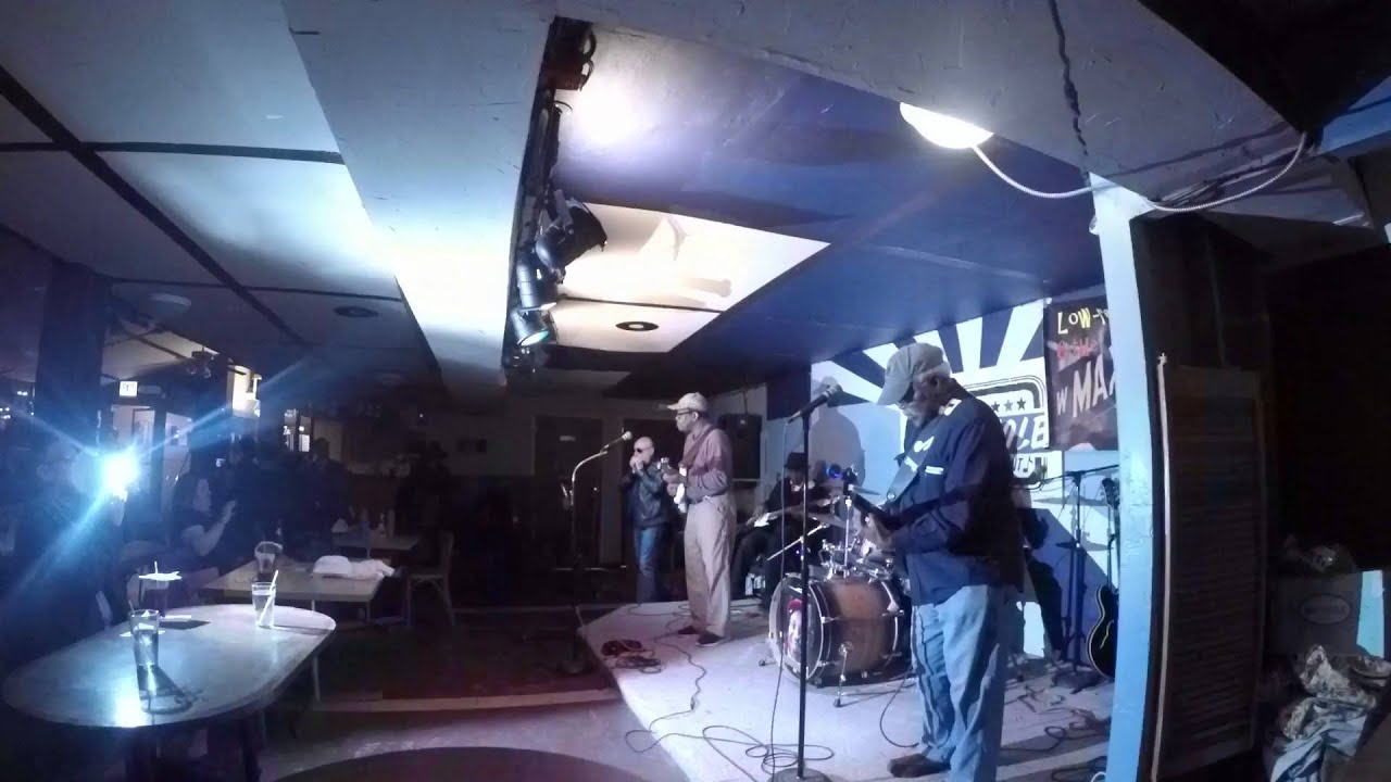 frank raven jammin ' with jimmy burns & west side wes@Low-reens Blues ...