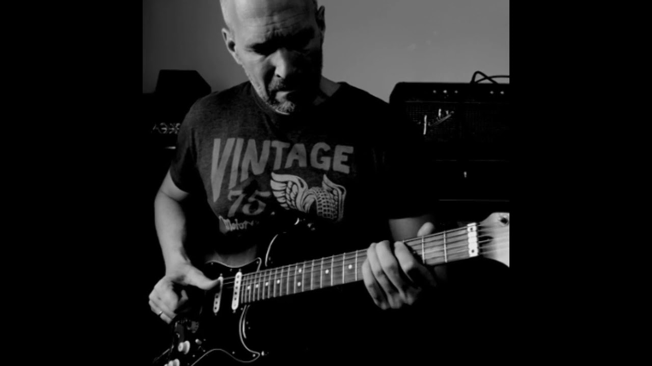 Carl Martin Ampster tone snack - YouTube