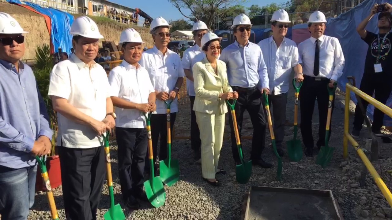 FEU Alabang Concrete Pouring March 2017 - YouTube