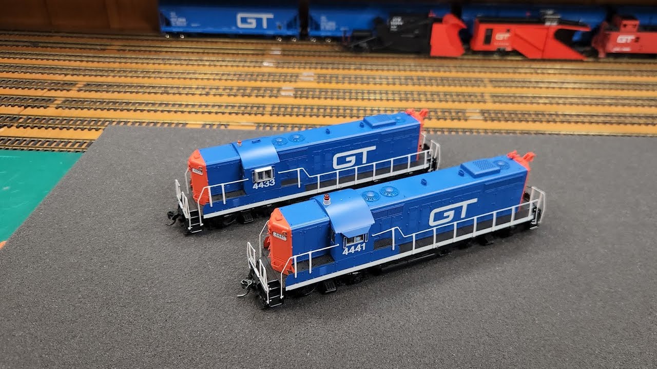 Grand Trunk Western GP9 4441! New locomotive to the collection! - YouTube