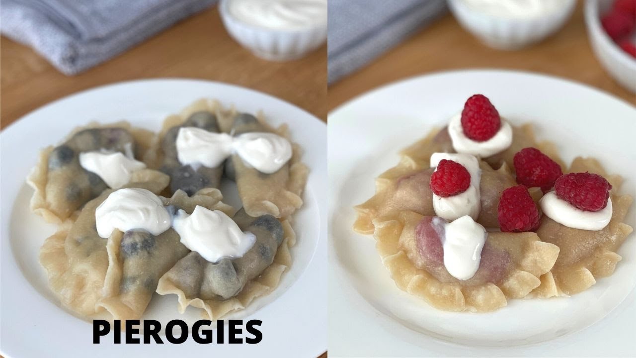 Pierogi z Jagodami - Polish Dumplings with Blueberries Raspberries and ...
