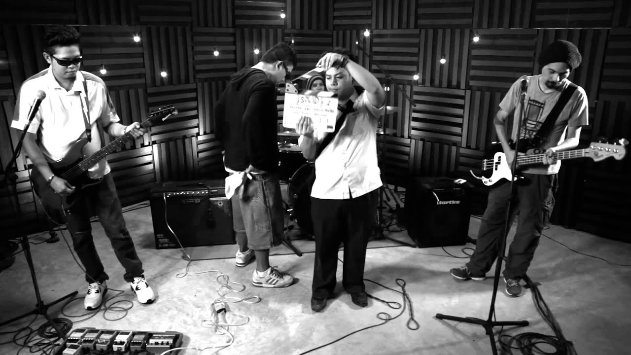 MC Smooth Friction BTS - YouTube