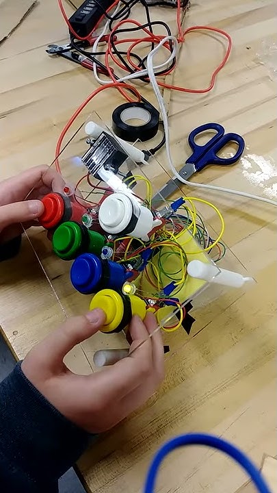 Simon Says with Arduino - YouTube