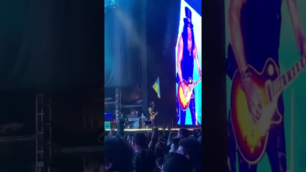 Guns N’ Roses - Better - Slash solo - Live in Manaus / Brazil - YouTube