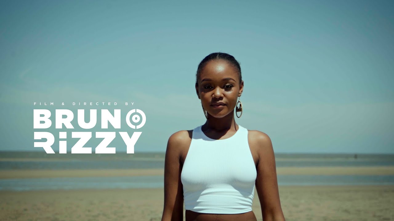 Shelcia Mac - Regalia ( Oficial Video ) Directed by Bruno Rizzy - YouTube