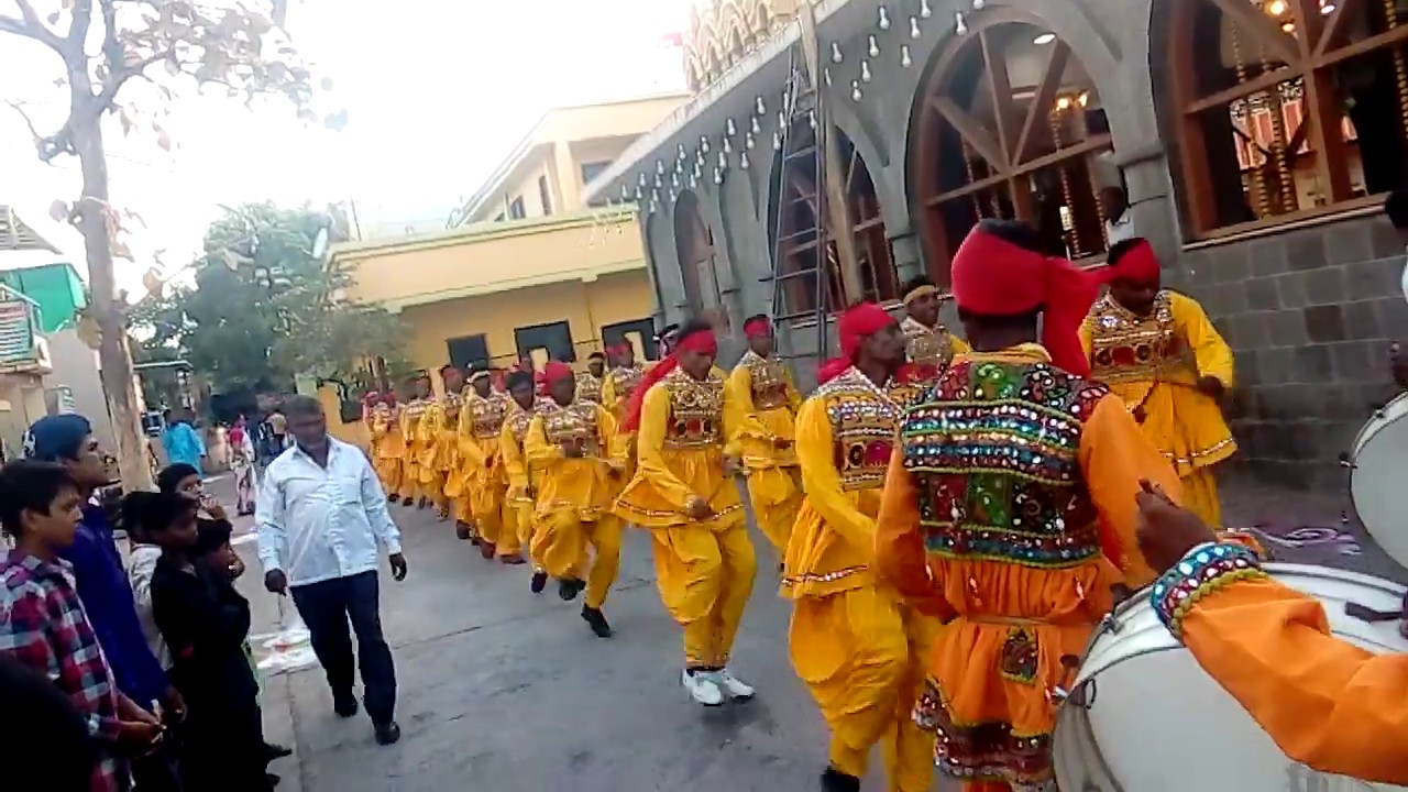 टिपरी खेळ टिपरी नृत्य At नाशिक tipri khel tipari nutya at nashik - YouTube