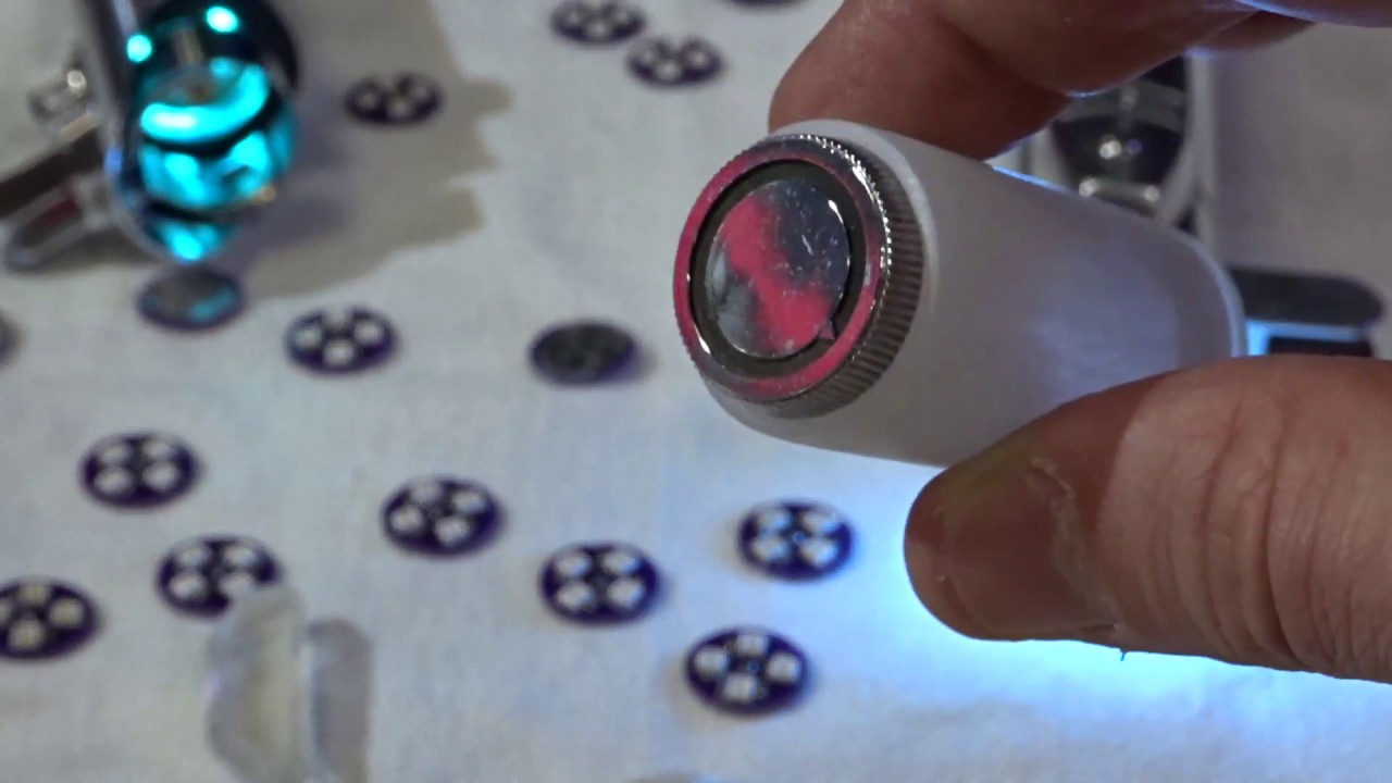 Space Windu RGB Neopixel/Plecter Pixel Blade Plugs - YouTube