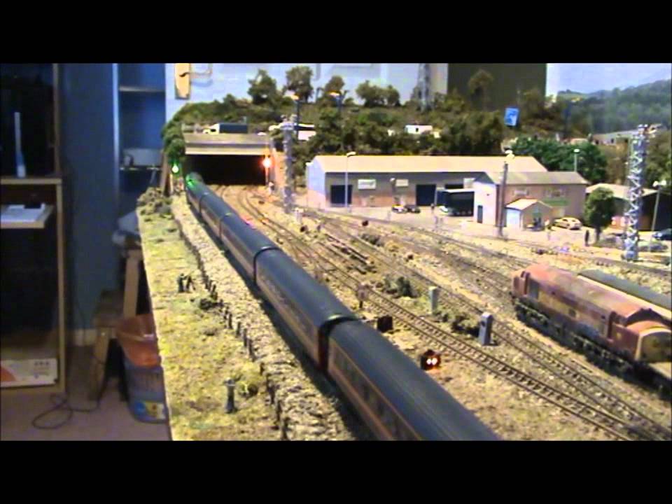 Old Warren TMD - N Gauge Layout - Update 08/05/2012 - YouTube