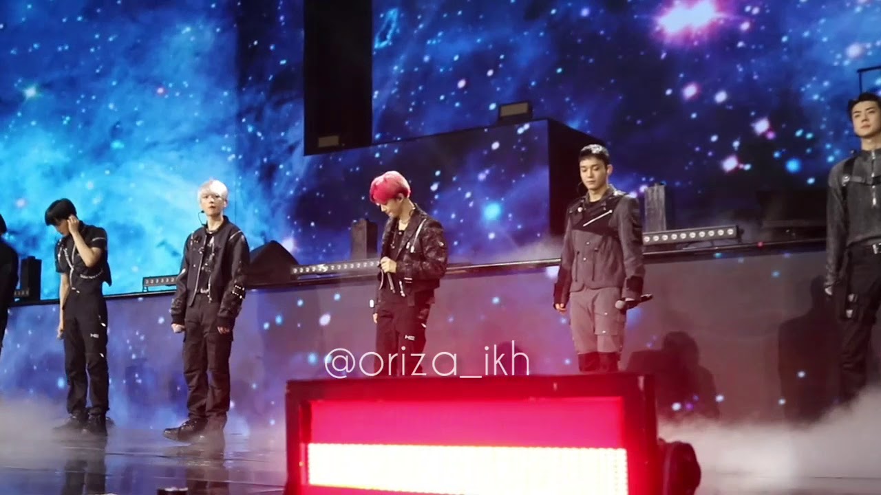 EXO - Smile on My Face [Fancam] HUT TRANSMEDIA 2019 - YouTube