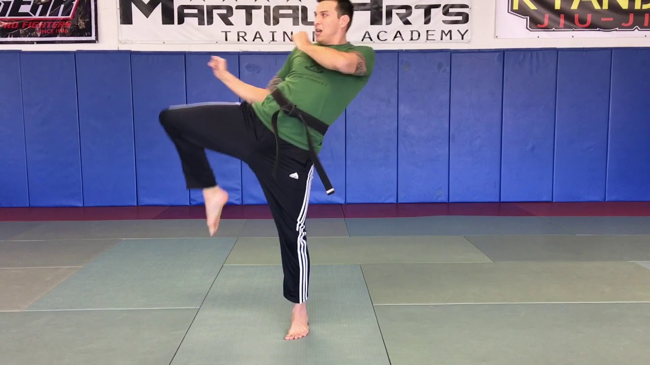 Solo Kickboxing Techniques - YouTube