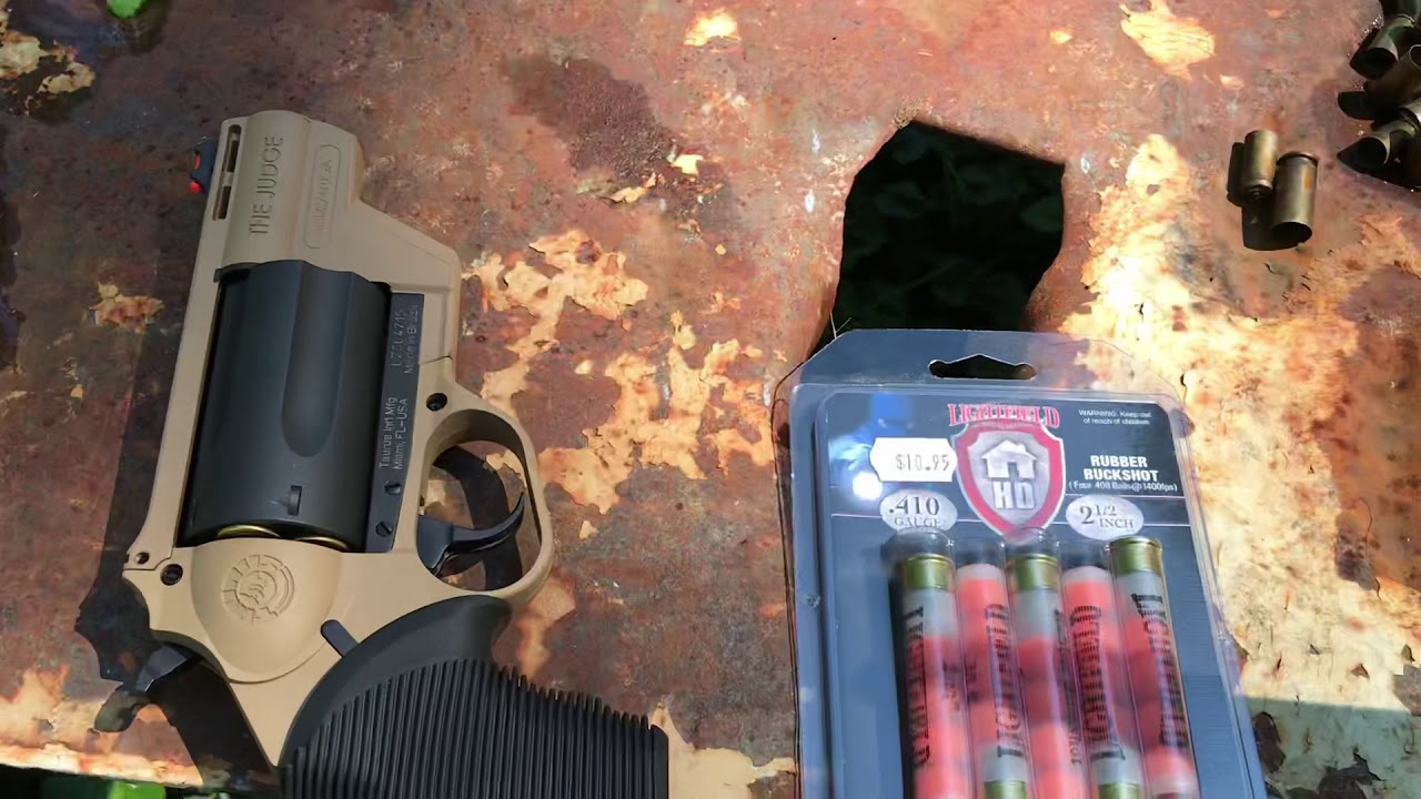 Rubber buckshot. Taurus judge - YouTube
