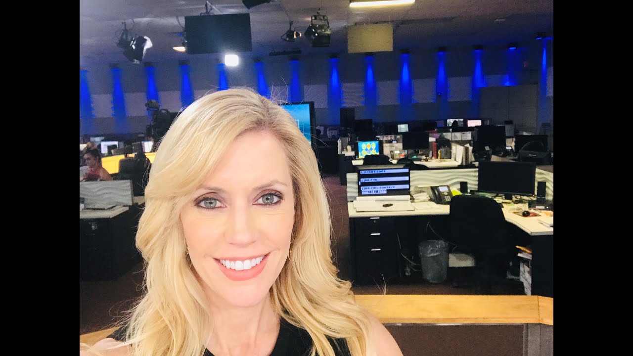 Katie McCall 11pm newscast Jan 10th 2019 - YouTube