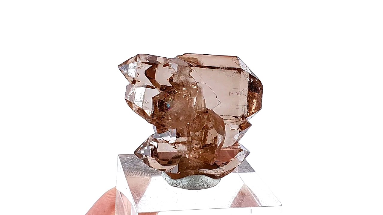 Rare smoky Faden Quartz from the French Alps mountains - YouTube