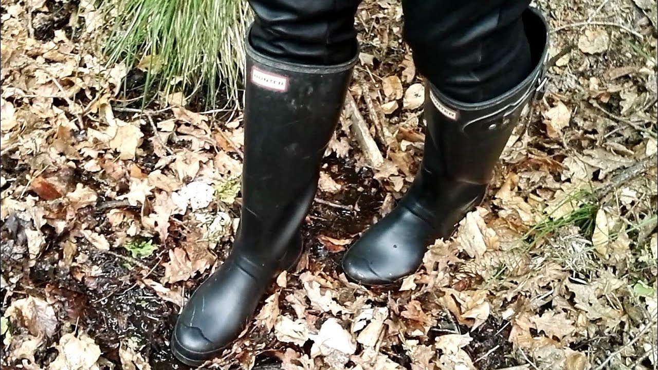 Hunter boots in mud 1 - Part 1 - YouTube