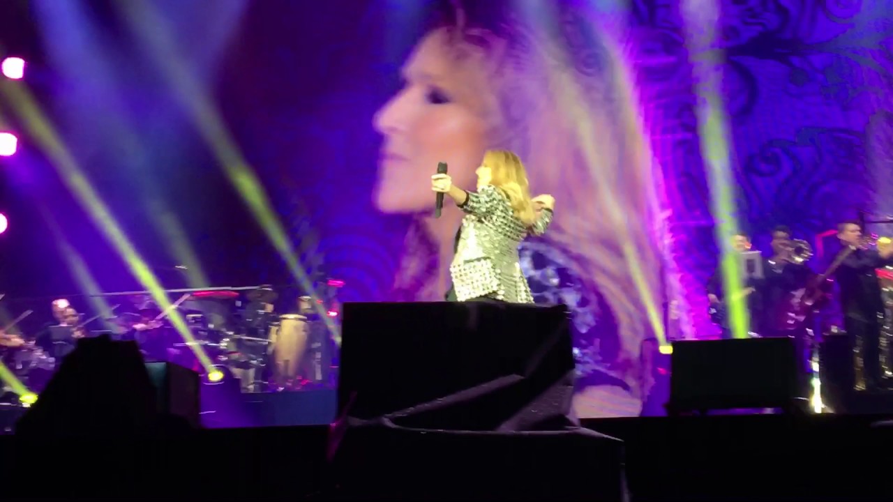 Céline Dion On Ne change Pas Bordeaux 2017 - YouTube