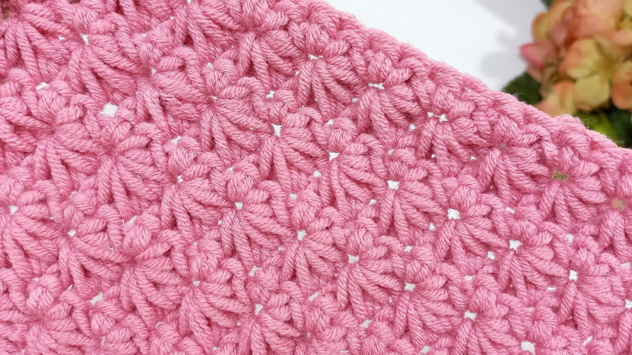 Really Pretty😍 you won't believe this pattern is so simple to crochet ...