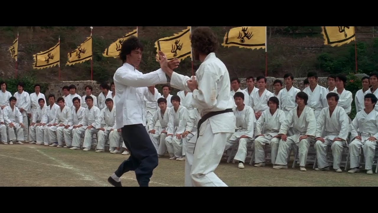 Bruce Lee and Bob Wall - Enter The Dragon - YouTube