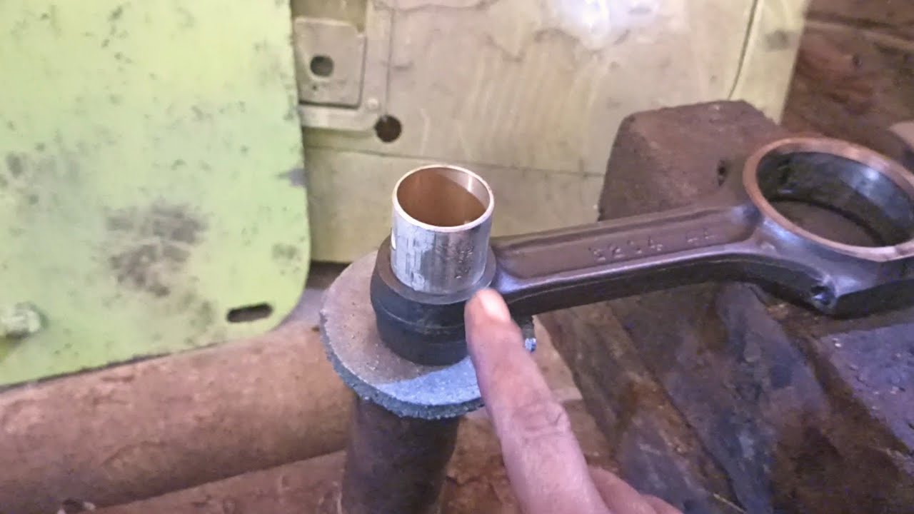 Cara mengganti bushing connecting rod mesin diesel - YouTube