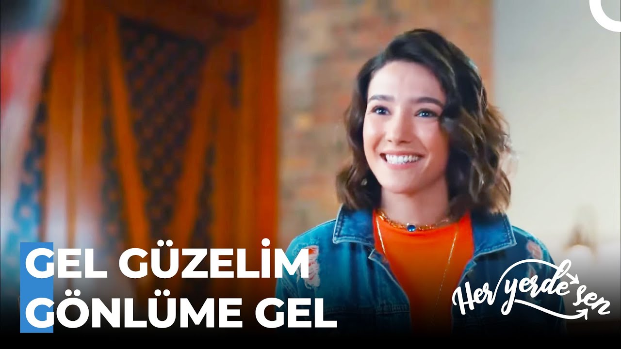 Bir Gülüşü Var, Kelebek Görse Ömrü Uzar 😍 - Her Yerde Sen - YouTube