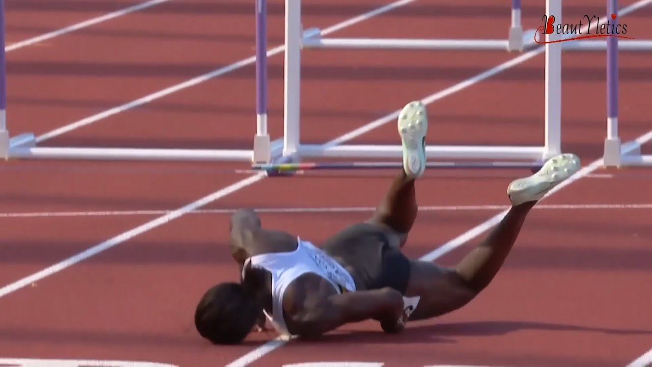 Anne Zagre devastating hurdle crash at time trial - YouTube