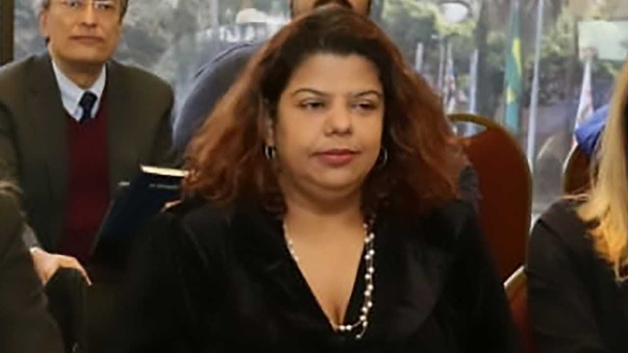 Ivone Silva comenta rodada de negociação com a Febaban - YouTube