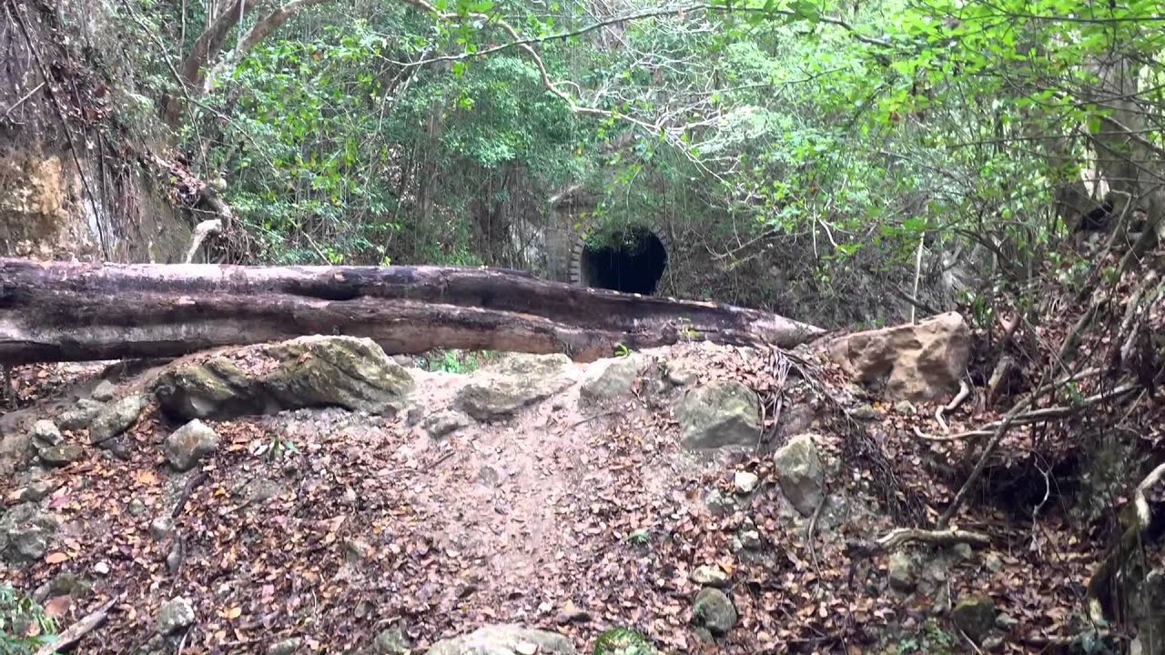 El Túnel Negro, Puerto Rico - YouTube