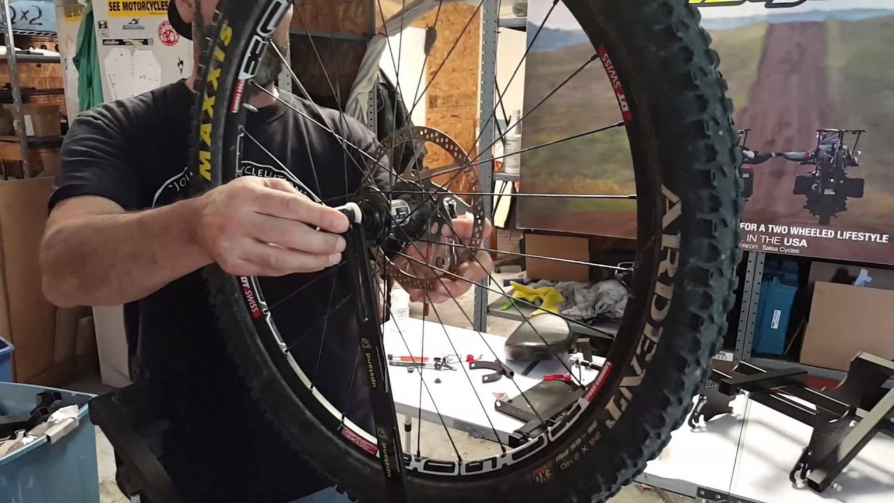 2x2 Cycles - Alternate Wheel Storage Accessory - YouTube