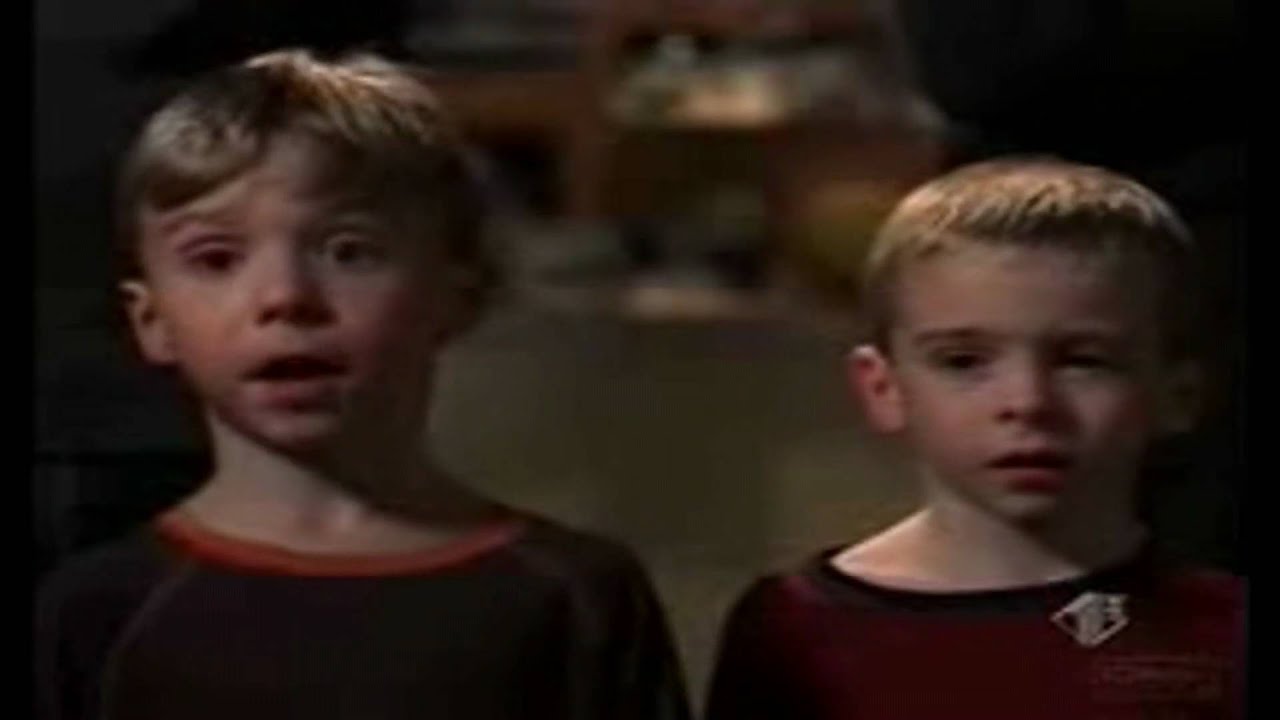 Ruthie Camden//The Best Day. - YouTube