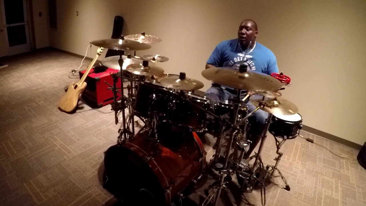 No Fear Dej Loaf (bully drum cover) - YouTube