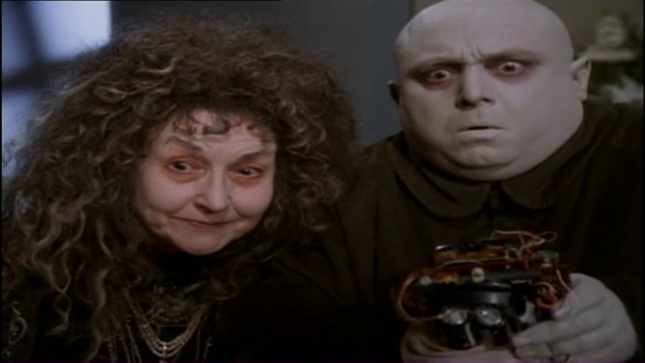 Новая семейка Аддамс\\Сезон 1, Серия 50\\Lurch, Man of Leisure HD - YouTube