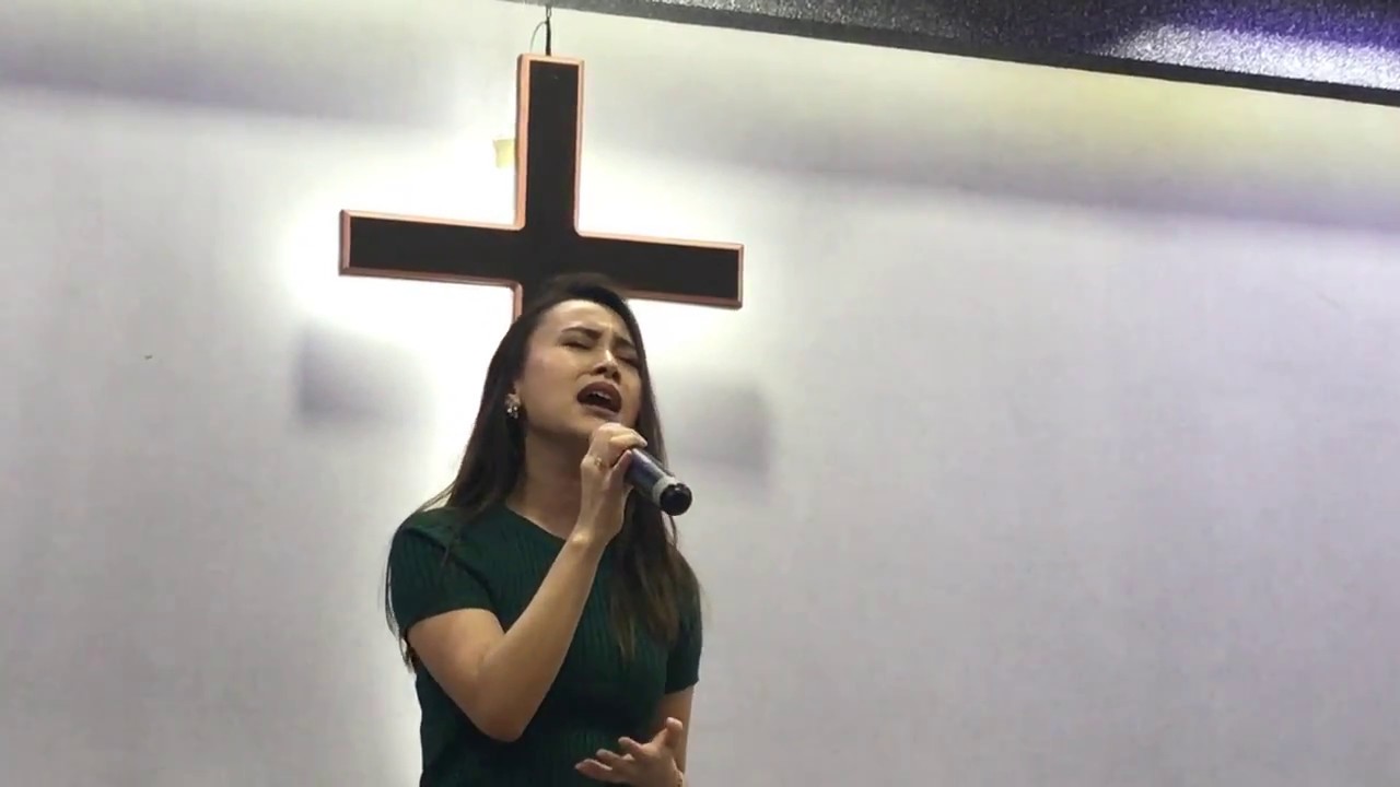 Fiona Pachuau - Min chawlh tir rawh @SDMTI Fund Raising 2017 - YouTube