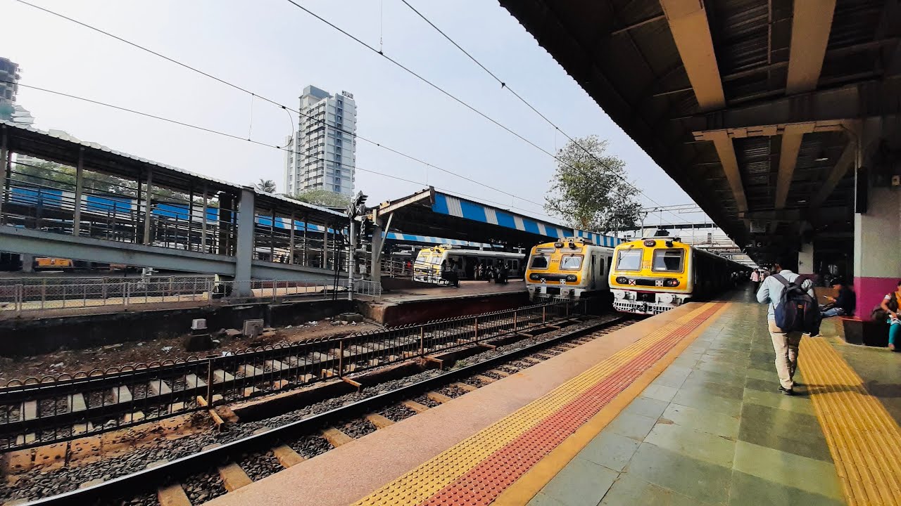 Mumbai Local Train Fast Travelling On Western Line. - YouTube