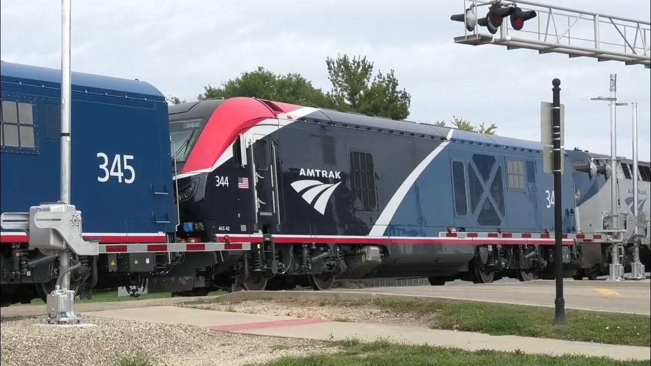New ALC-42s on Amtrak 135 East in Princeton, IL 10/8/23 - YouTube