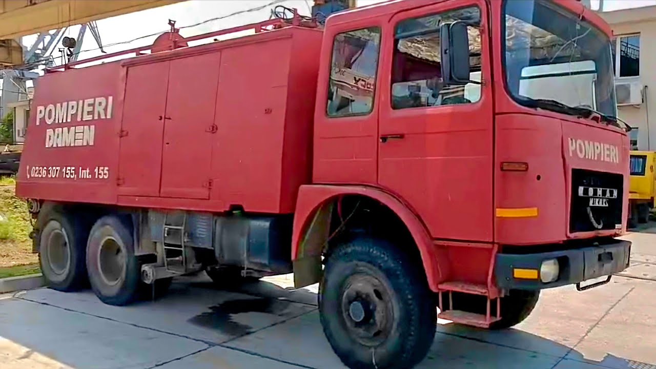 Autospeciala de Pompieri Roman Diesel 12215 - YouTube