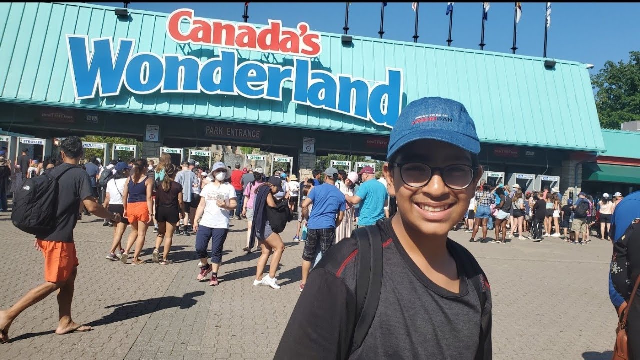 Canada's Wonderland //Fun Vlog with Palwasha's cooking - YouTube