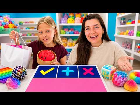 Real Life Fidget Trading with Mrs. Bench!!! 😮🤩
